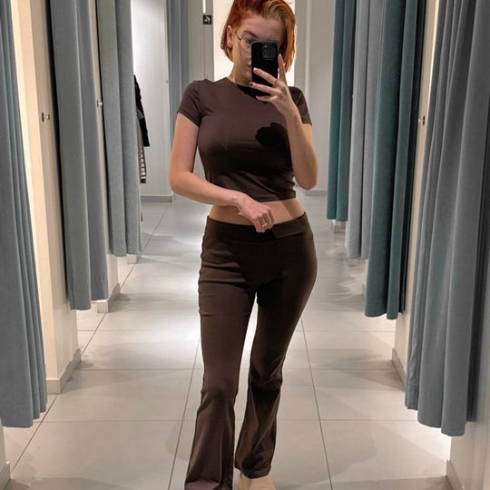 𝐌𝐬 𝐏𝐨𝐢𝐬𝐨𝐧🤍 🫰🏻 liveme.com