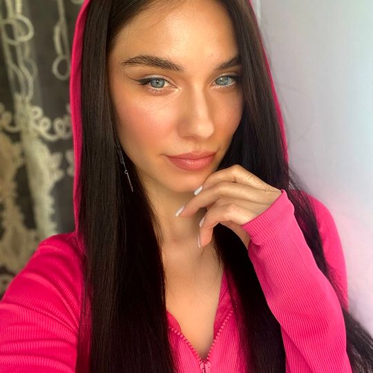 👑Keytora🖤 Hey liveme.com