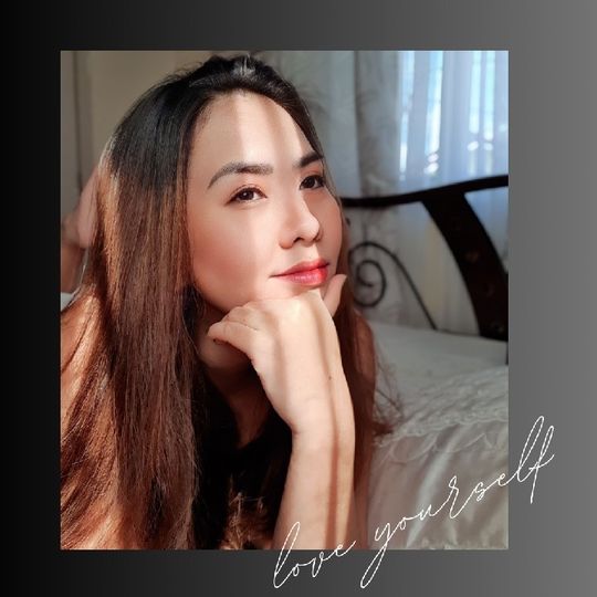 Rising Periscope, YouNow, and etc. live streams on LiveOMG.com