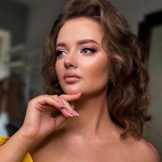 🇨🇦🇺🇦CryStal🪞 💋 liveme.com