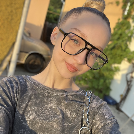 LiveOMG - Live Streams Free. Twitch, Kick, Bigo Live, Periscope, and etc.