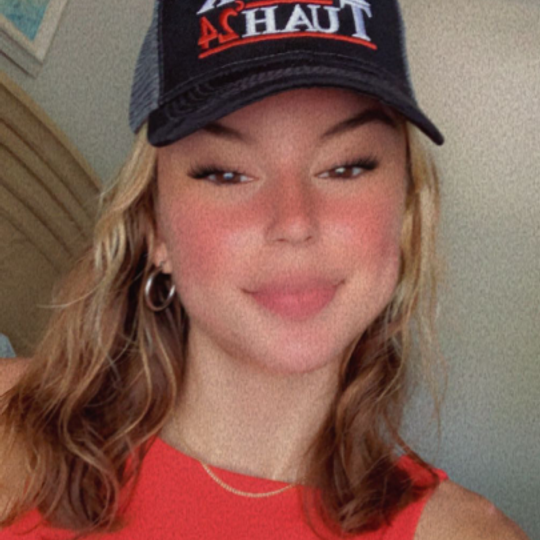 𝙃𝙖𝙞𝙡𝙚𝙮 Click for fun! liveme.com